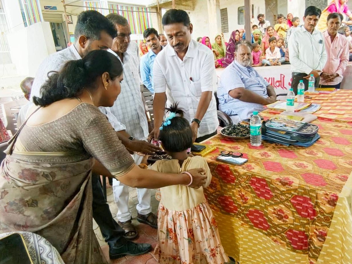 Poshina Primary School Dialogue & Tree Plantation; Khedbrahma MLA ...