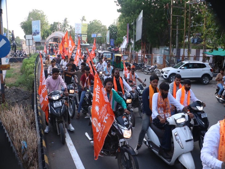 Bhavnagar Hindu Parishad Bike Rally & Hanuman Chalisa | Hindu Ekta